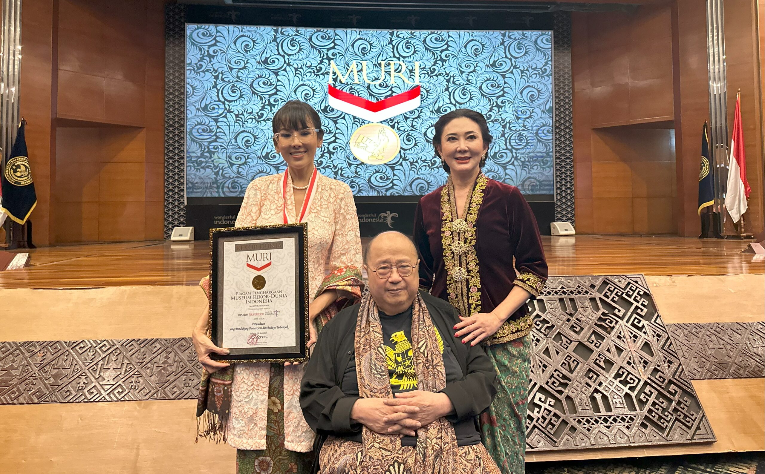 MURI Apresiasi Konsistensi Djarum Fondation Dukung Seni dan Budaya ...