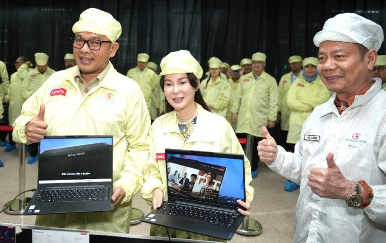 Lenovo Produksi Laptop Lokal dan Desktop AI Bersama PT Sat Nusapersada ...