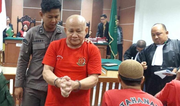 Pengacara Nilai Dakwaan Jaksa Terhadap Aktivis Lingkungan Yusril Koto ...